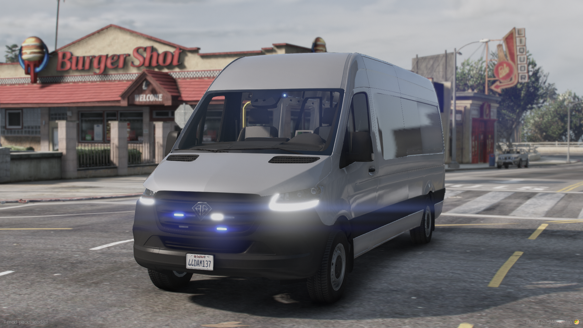 Benefactor TSG Van Unmarked ELS – Lunar Developments